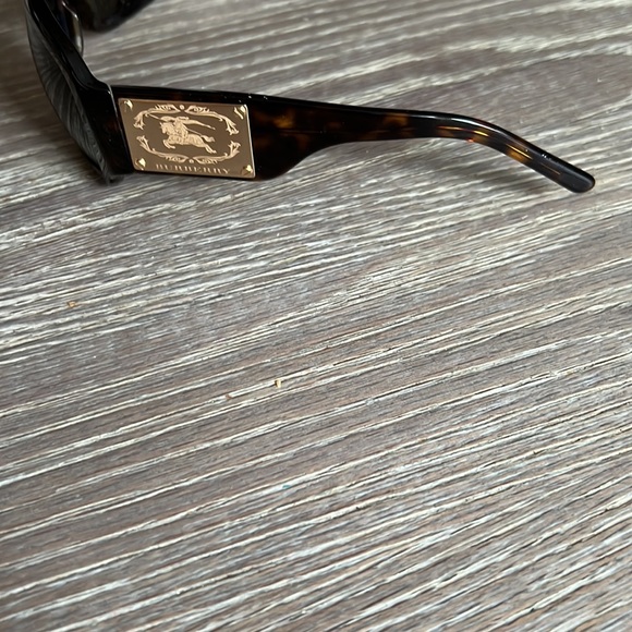 Burberry | Accessories | Burberry Vintage B435 Brown Tortoise Oversized ...